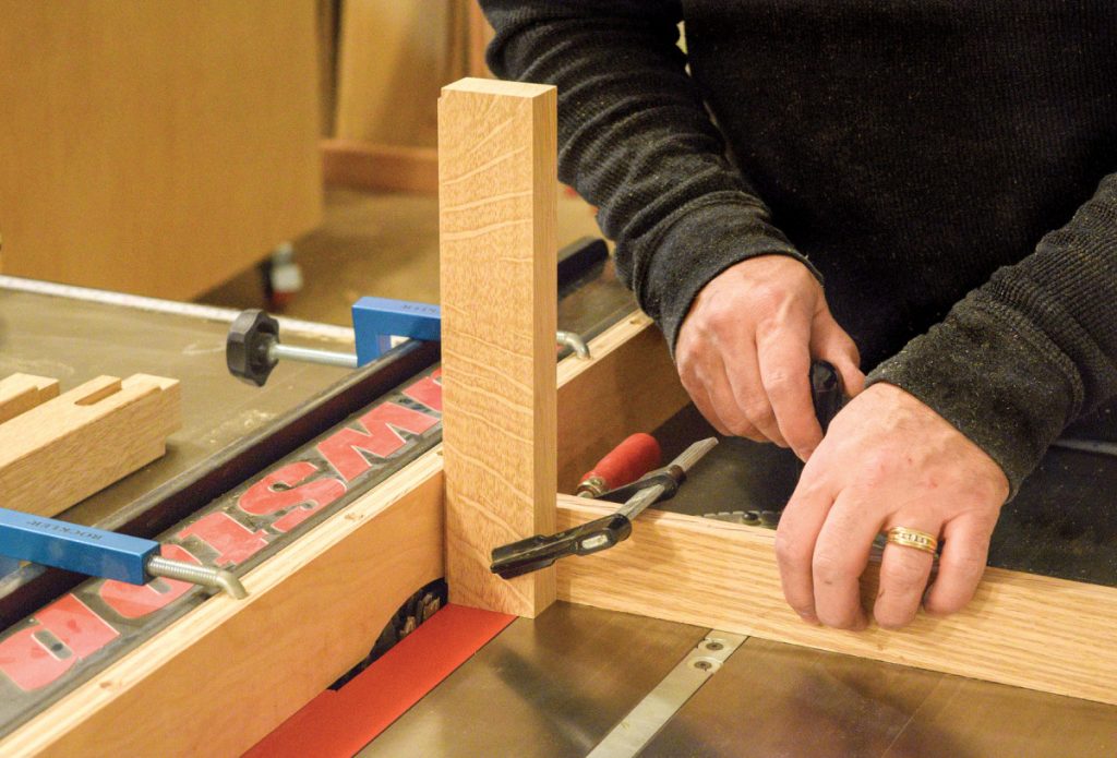 Limbert Side Chair | Popular Woodworking