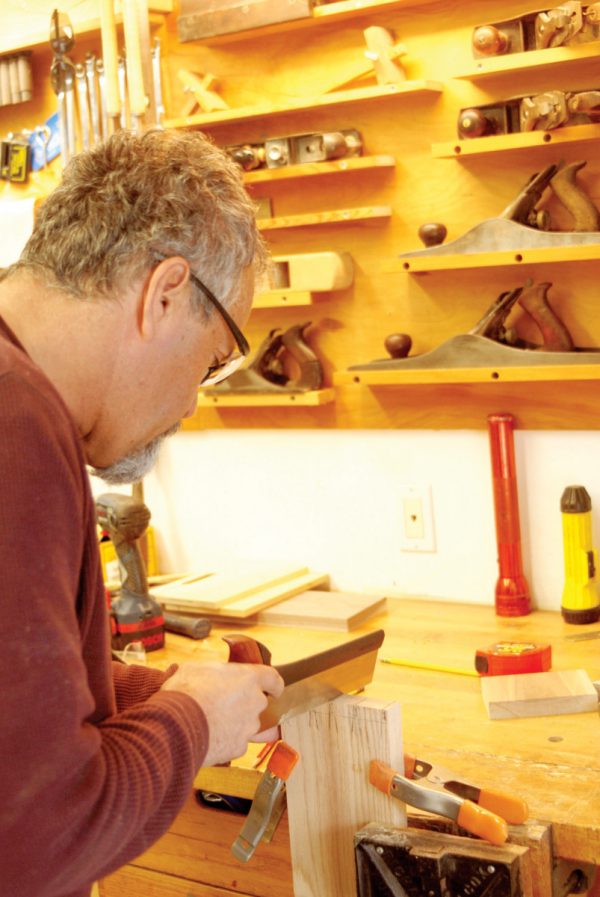 Walnut Chest of Drawers | Popular Woodworking