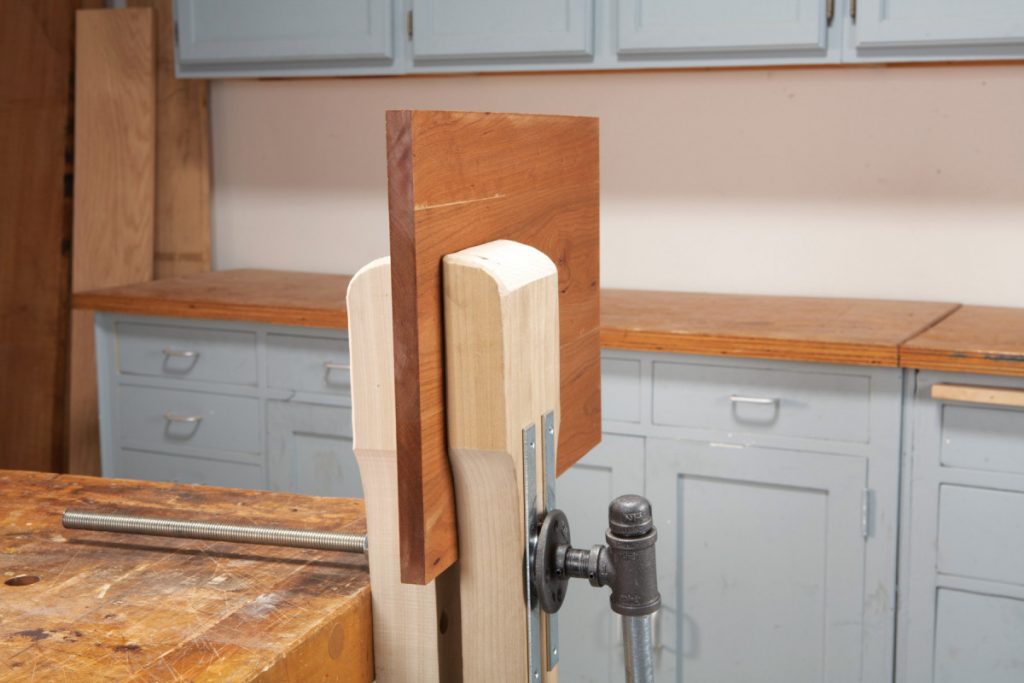 $30 Leg Vise | Popular Woodworking