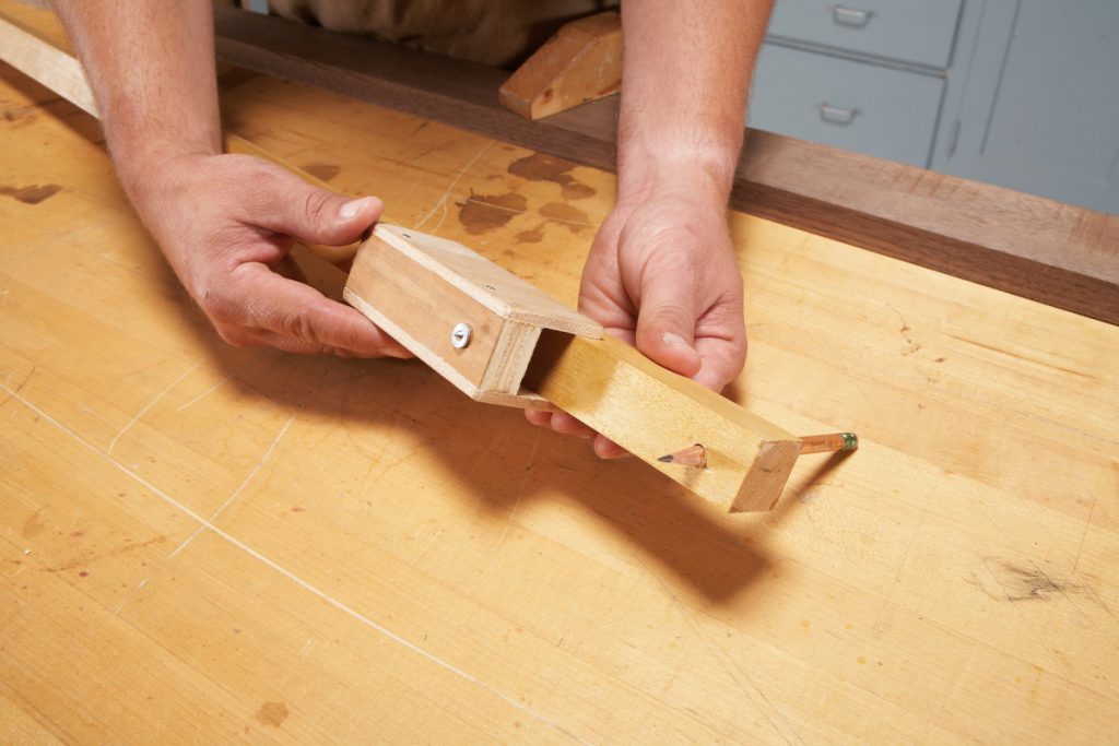 Sliding-Head Beam Compass | Popular Woodworking