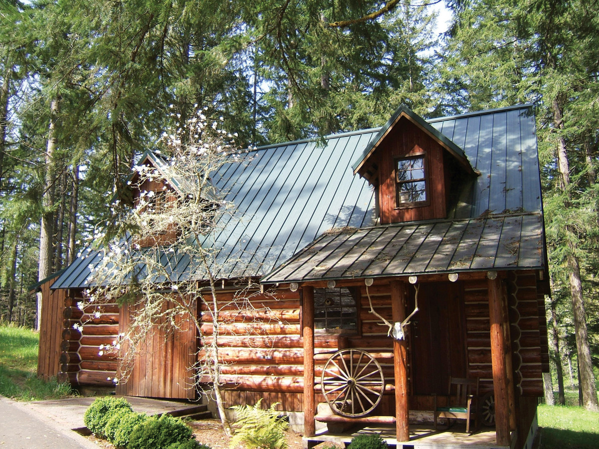 Log Cabin Shop | Popular Woodworking