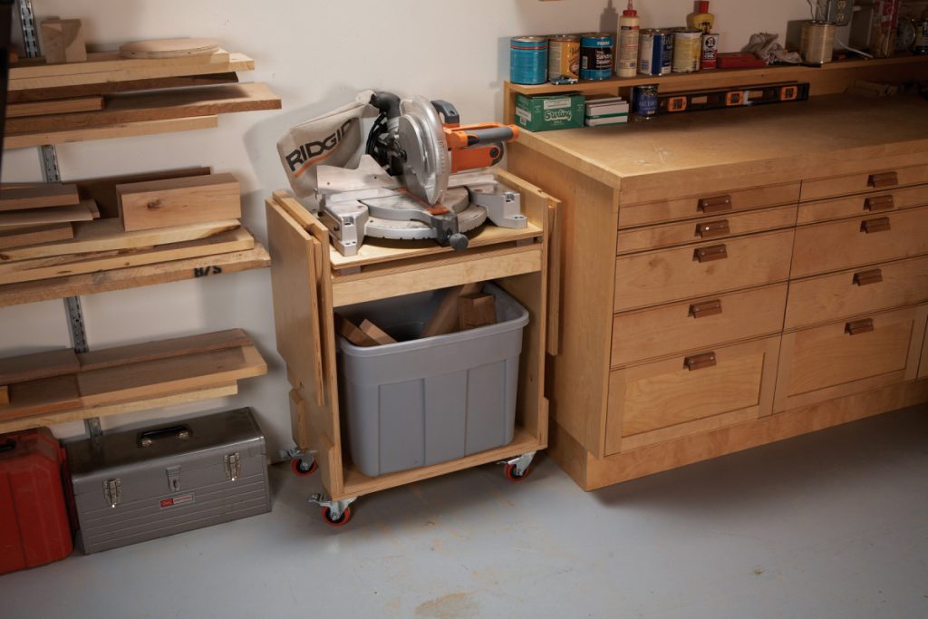 Compact Miter Saw Stand | Popular Woodworking