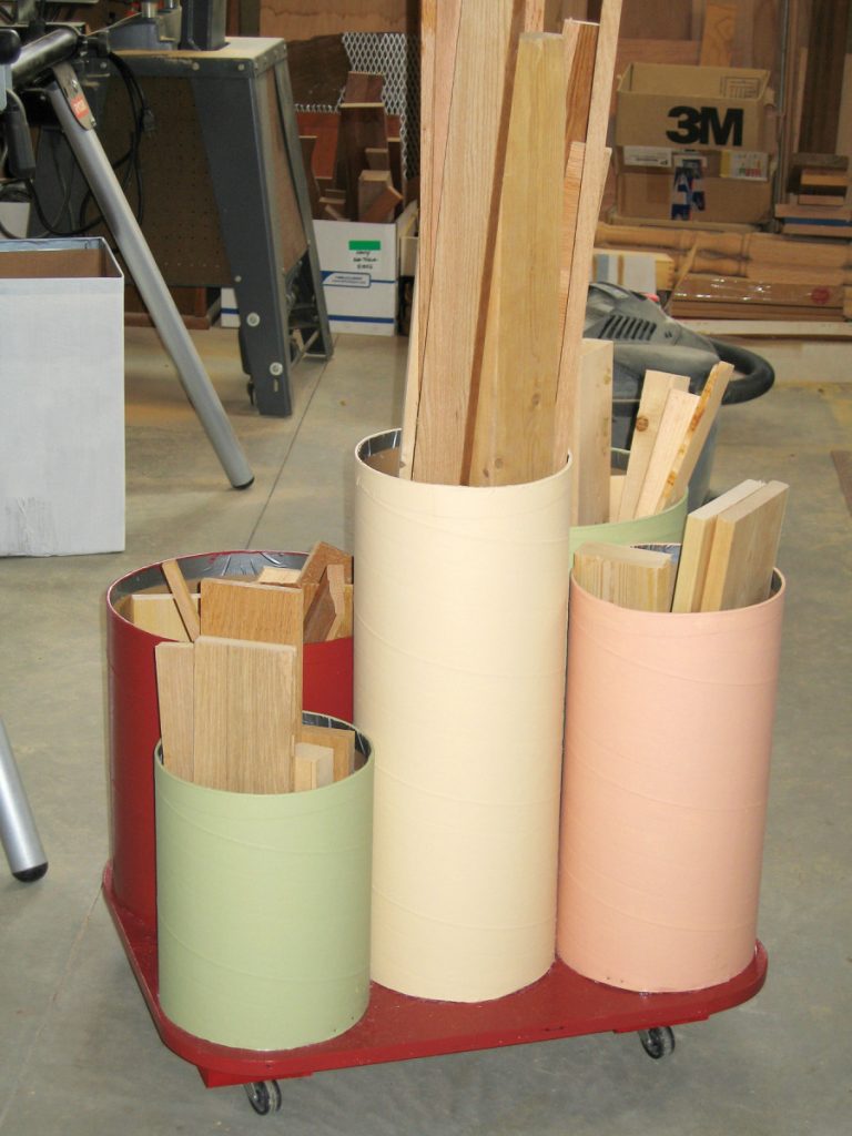 Rolling Scrap Bin | Popular Woodworking