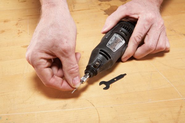 Line and Berry Inlay | Popular Woodworking