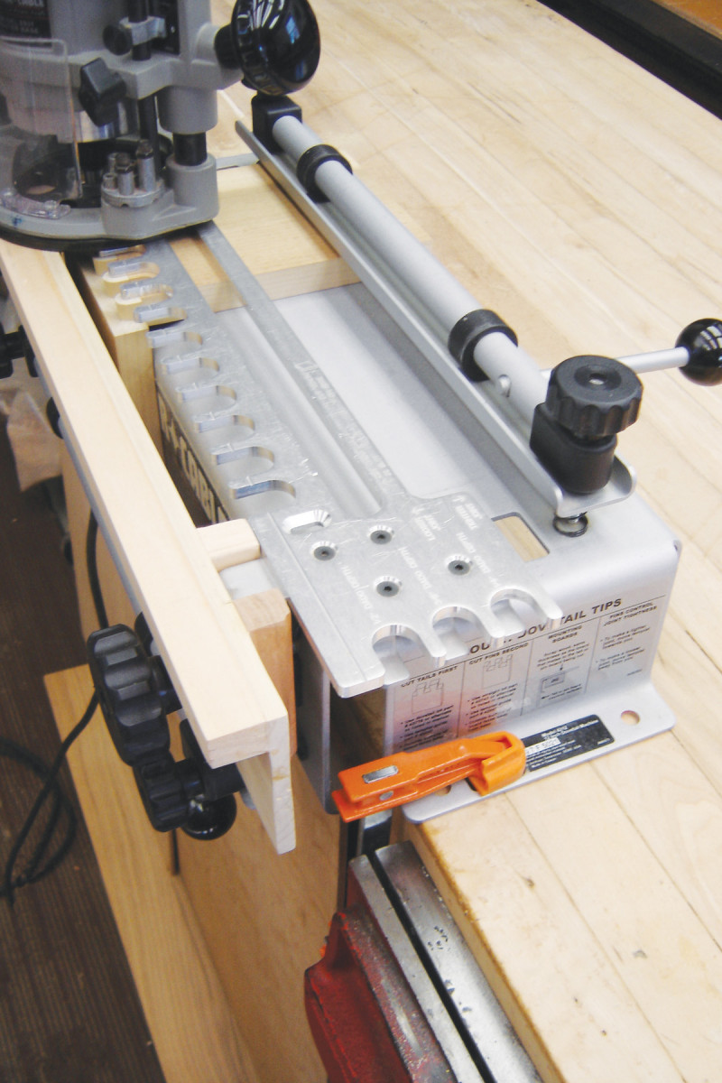 Dovetail Jig Support Fence | Popular Woodworking