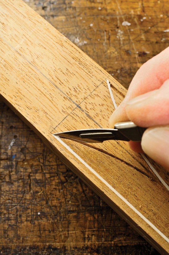 Federal-style Inlay Bellflowers & Stringing | Popular Woodworking