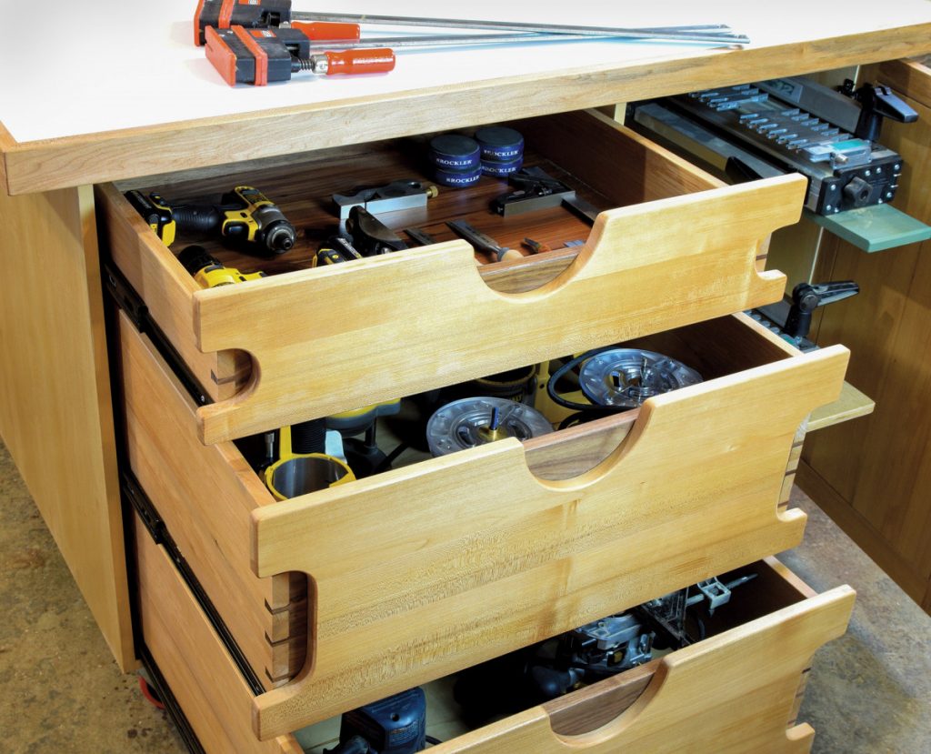 Mobile Assembly Table | Popular Woodworking