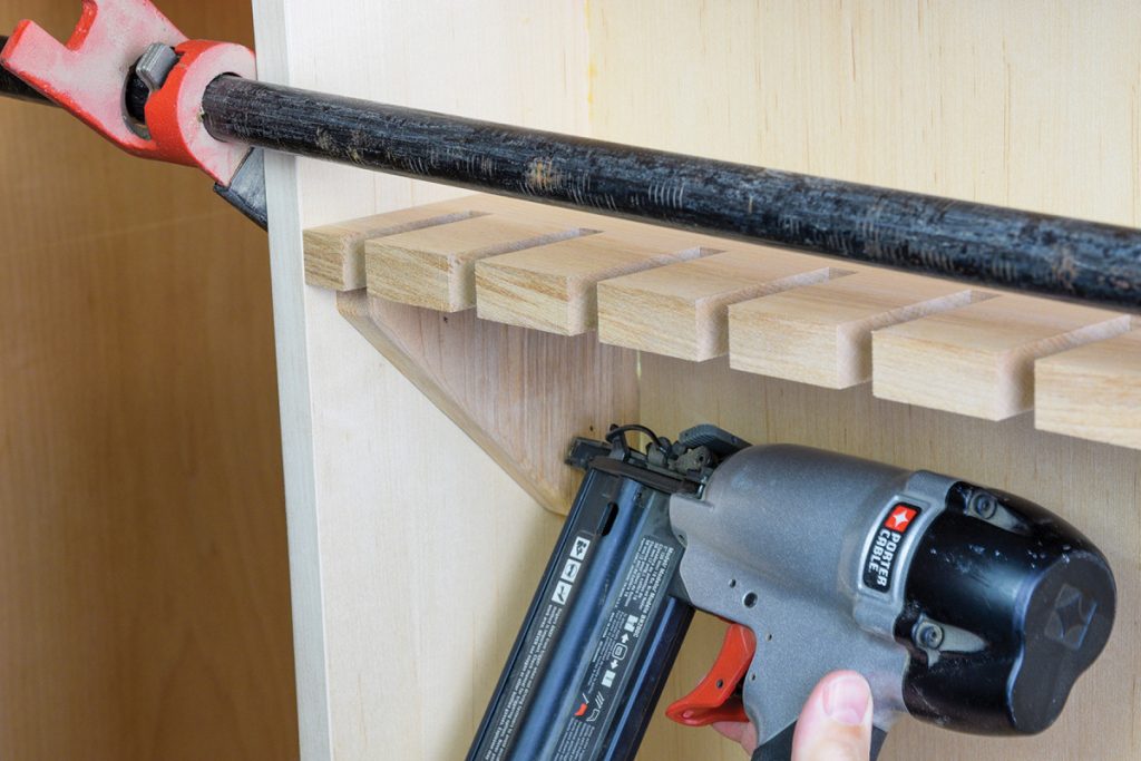 Mobile Assembly Table | Popular Woodworking