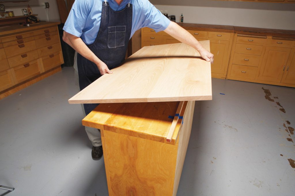 Brush a Tabletop | Popular Woodworking