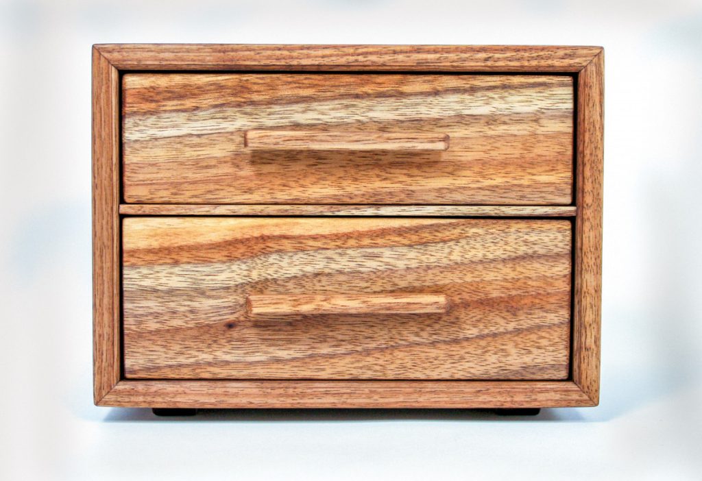 Textured Jewelry Box | Popular Woodworking