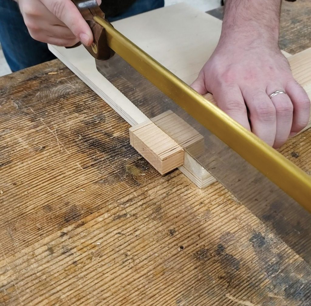 Shaker-Inspired Sewing Counter | Popular Woodworking