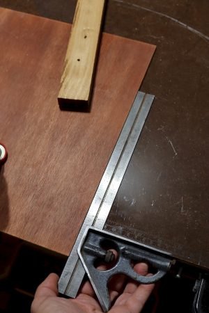 Build a Cross-Cutting Square for a Circular Saw