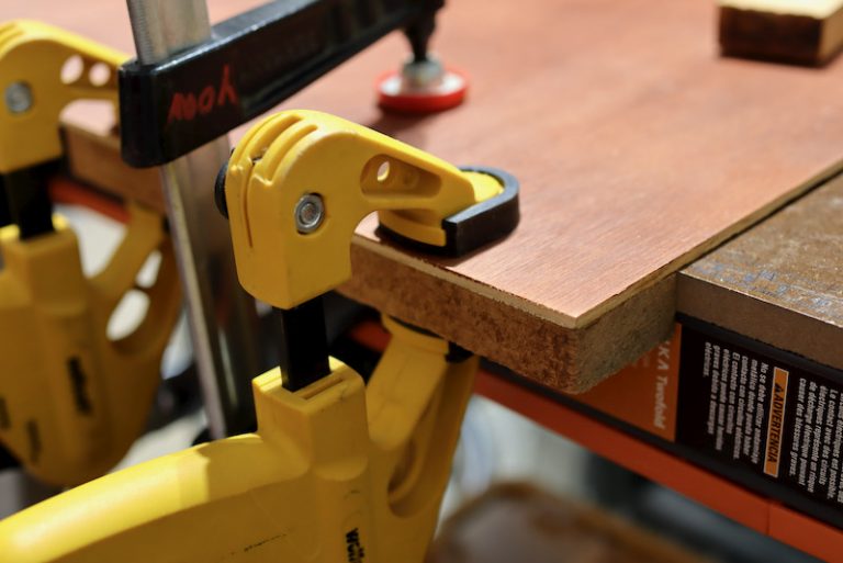Build a Cross-Cutting Square for a Circular Saw