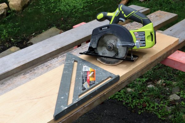 Build a Cross-Cutting Square for a Circular Saw