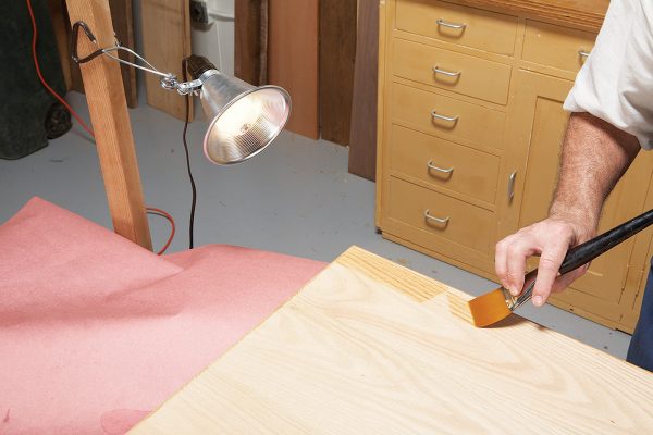 Brushing Shellac | Popular Woodworking