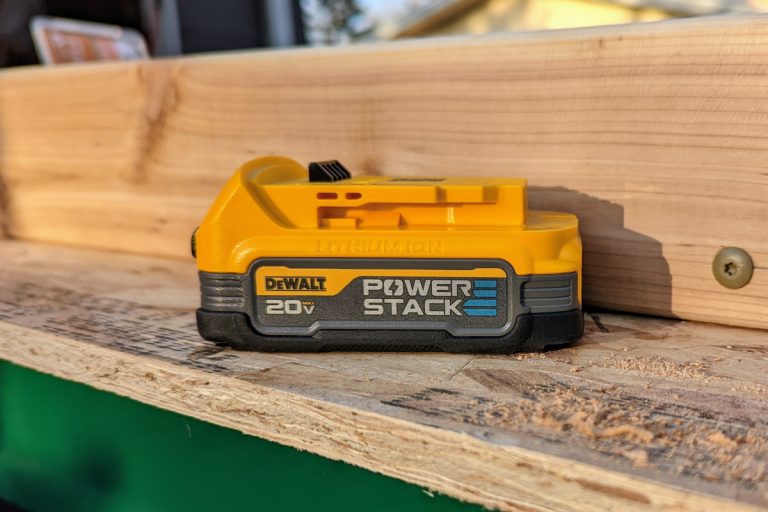 DeWalt PowerStack: The Future of Battery Tech? | Popular Woodworking