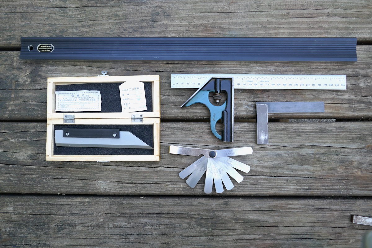 Flattening a Plane Sole, Part 5 - The Tools I Use to Measure Flatness ...