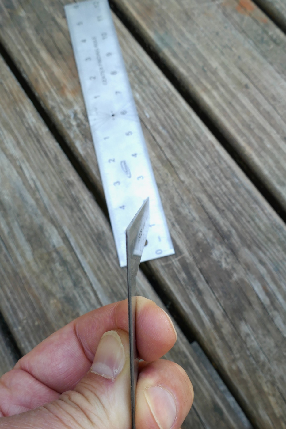 Flattening a Plane Sole, Part 5 - The Tools I Use to Measure Flatness ...