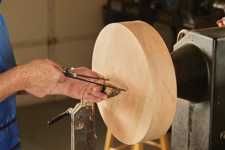 Carved Rim Bowl | Popular Woodworking