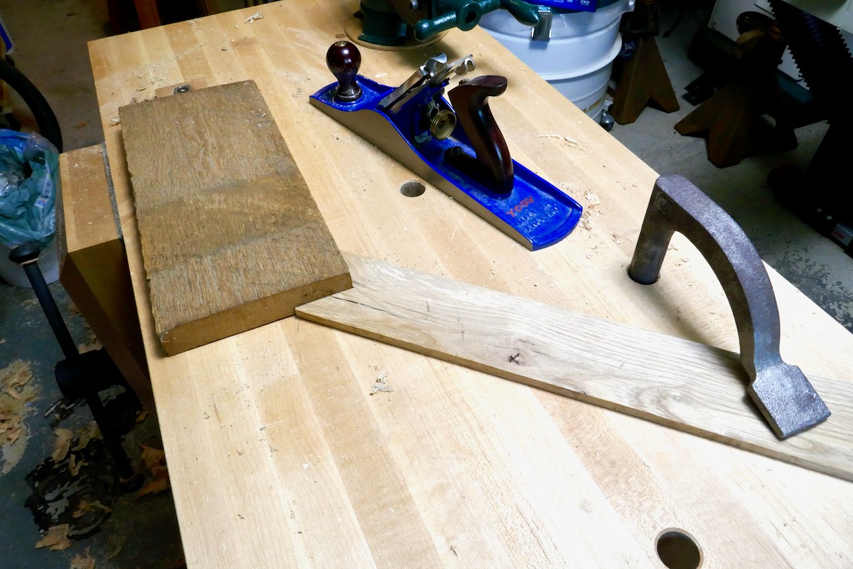 Notched Batten for Planing | Popular Woodworking