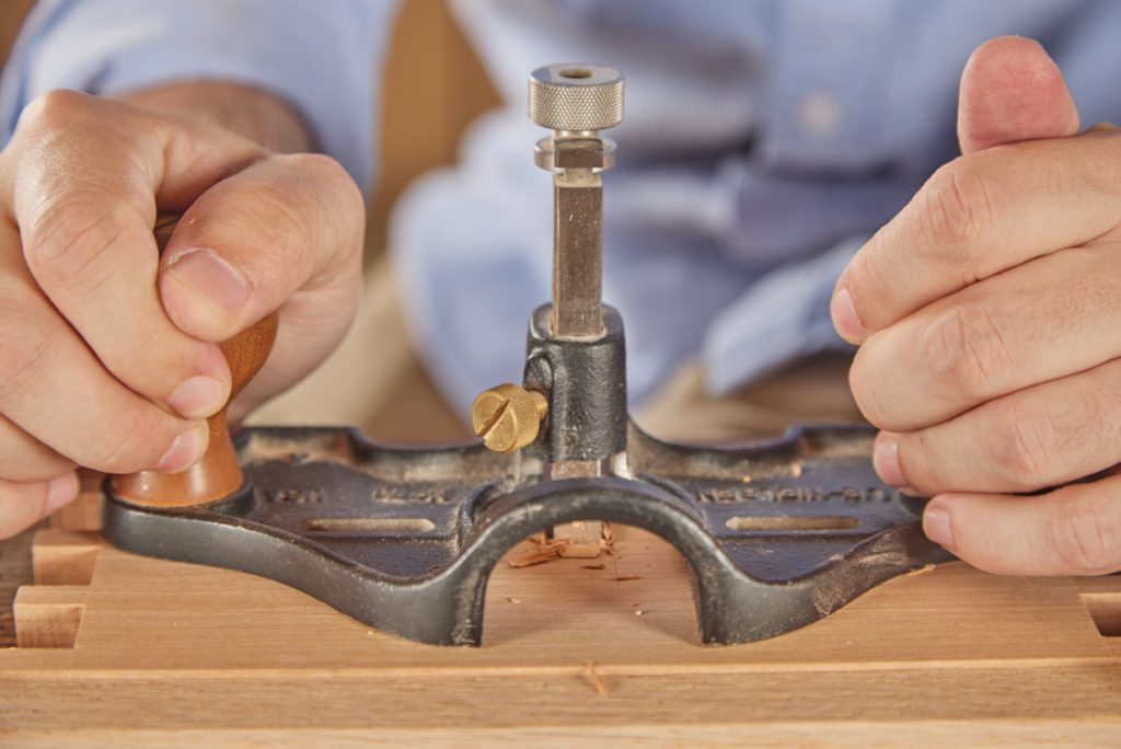 Dovetailed Shaker Tray | Popular Woodworking