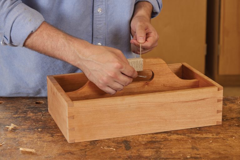 Dovetailed Shaker Tray | Popular Woodworking