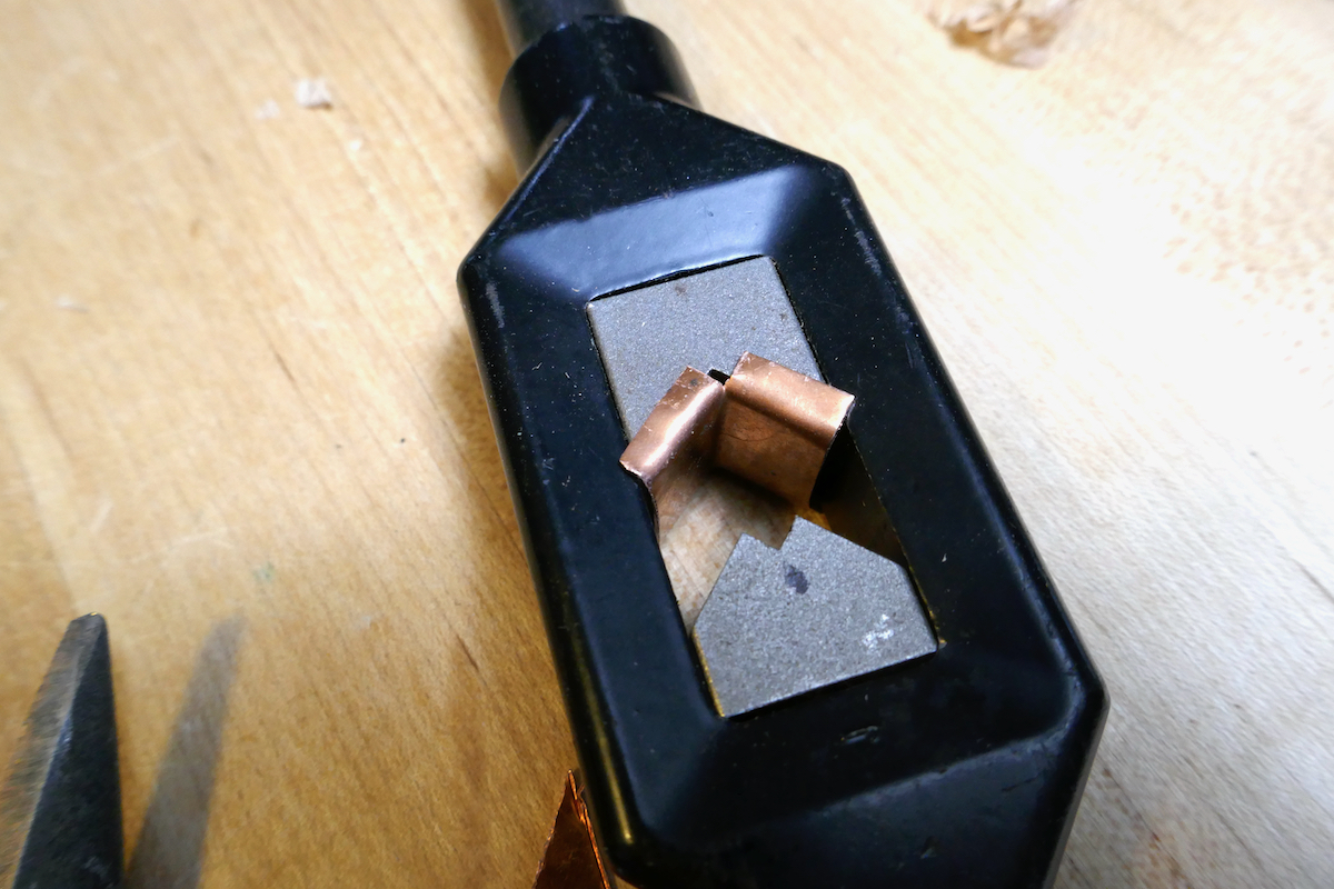 A Readymade Handle for Hand-drilling Wide Holes | Popular Woodworking