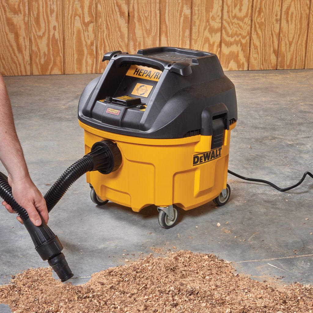 DeWalt DWV010 Review | Popular Woodworking
