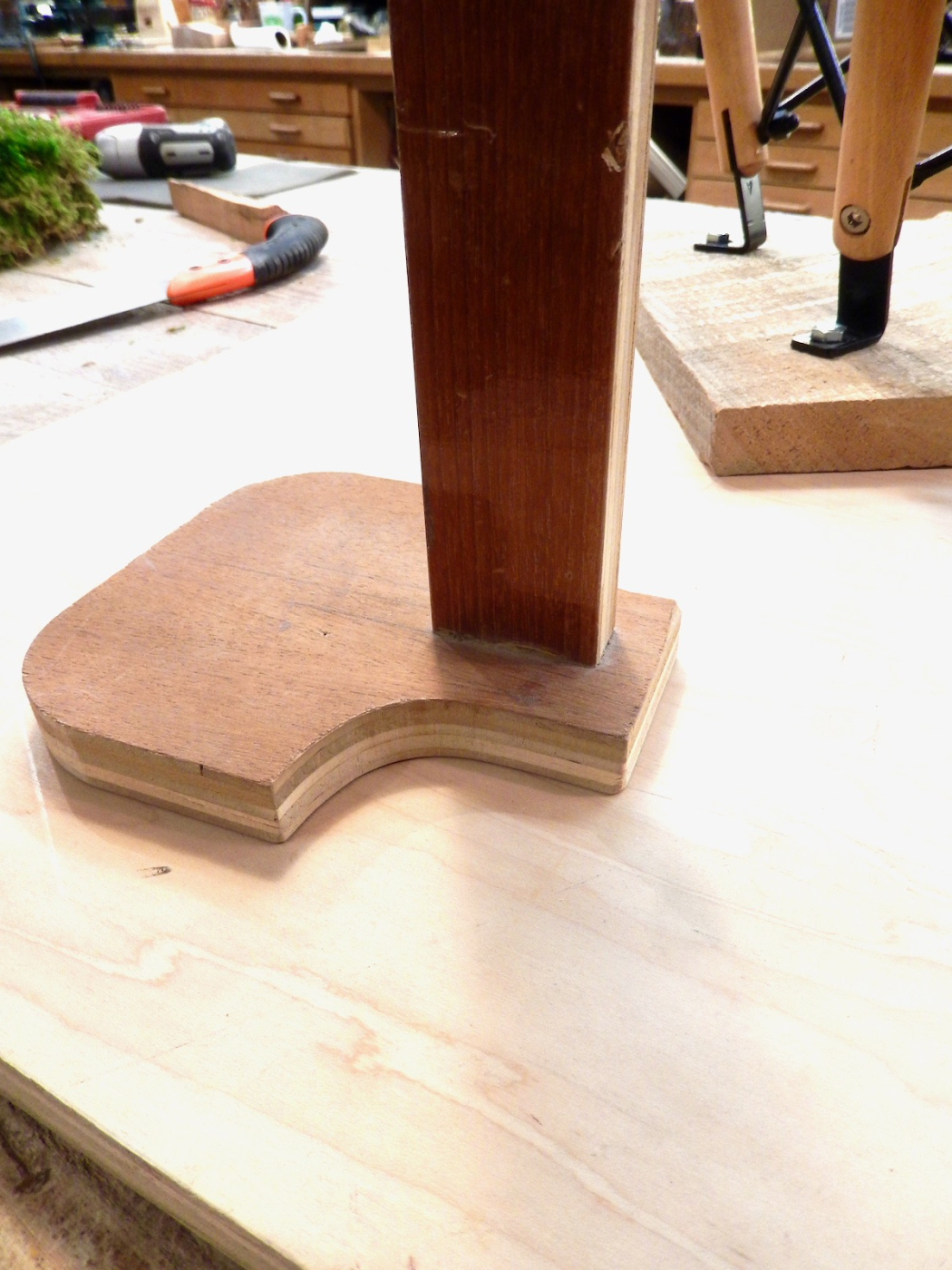 A Simple Solution for Marking Leg Length in Stool and Table Making ...