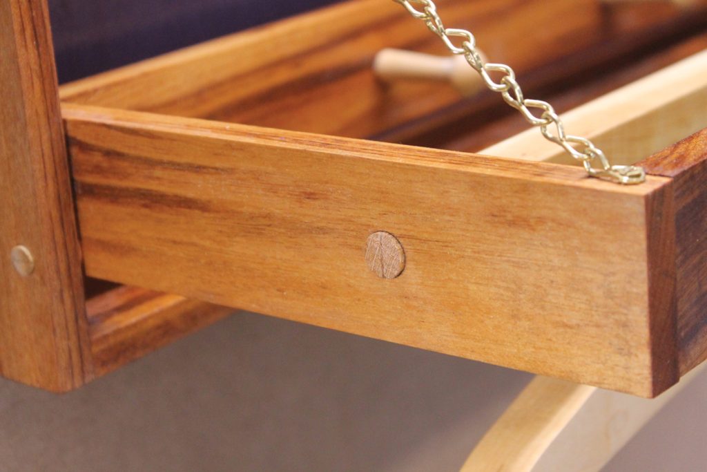 A Stylish Folding Wall-Mounted Valet | Popular Woodworking