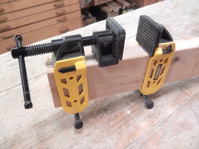 The Clamp You’ve Never Heard of: Sash Clamps | Popular Woodworking