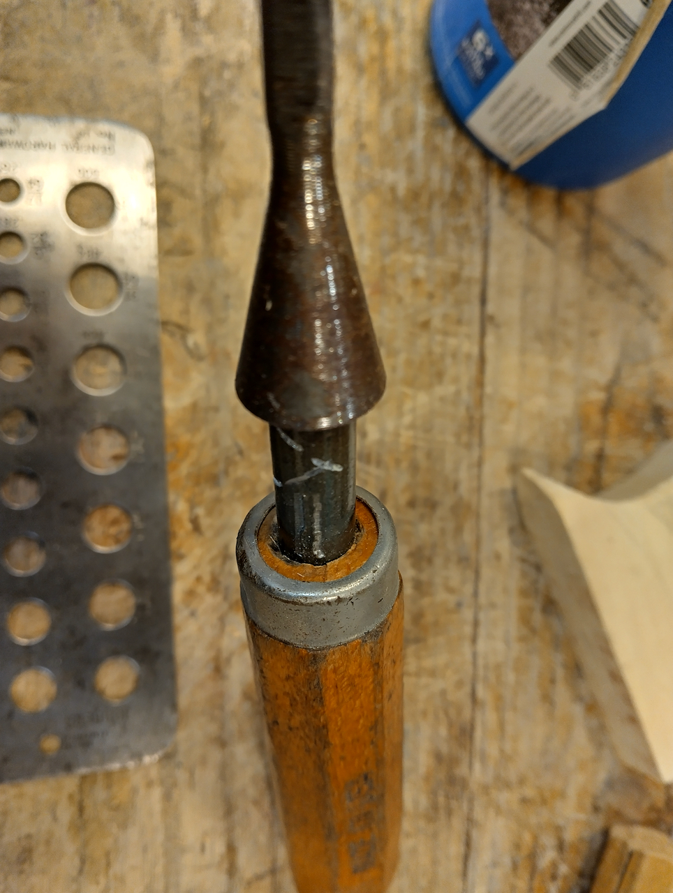 Retrofitting a Chisel’s Broken Plastic Handle with a Wooden One ...