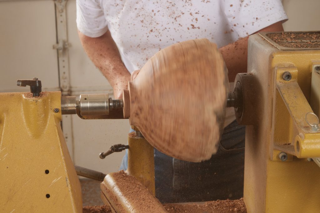 Turn a Live-Edge Bowl | Popular Woodworking