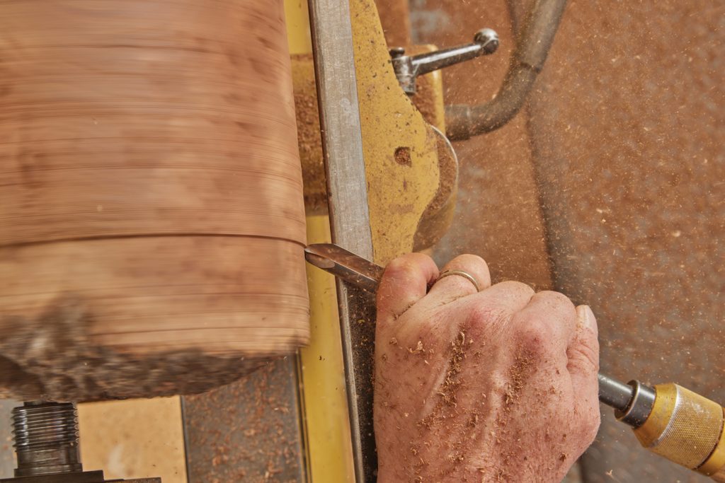 Turn a Live-Edge Bowl | Popular Woodworking