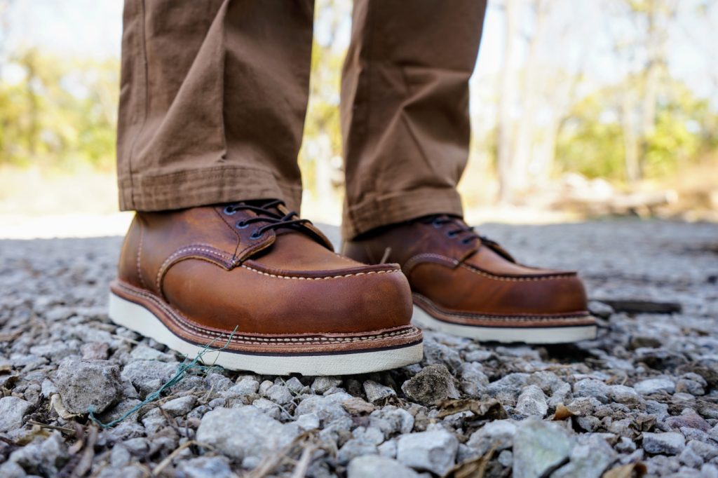 Woodworking Workwear: The Best Footwear for Woodworking