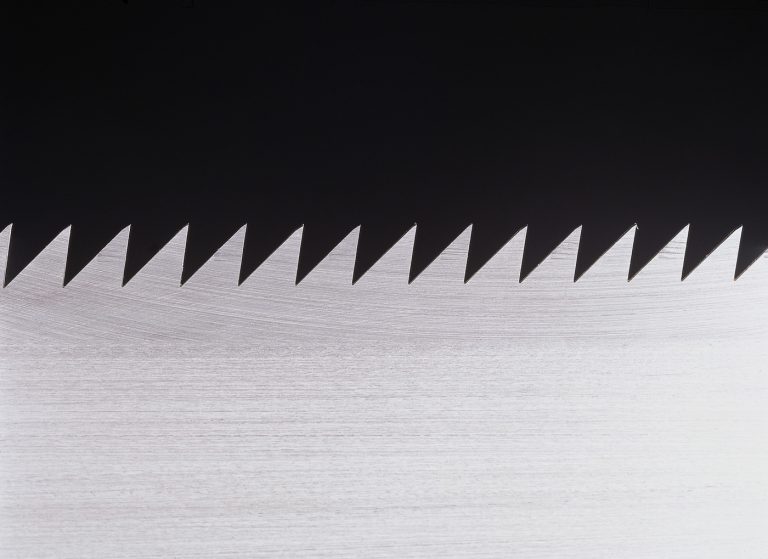 Japanese Saws vs Western Saws | Popular Woodworking