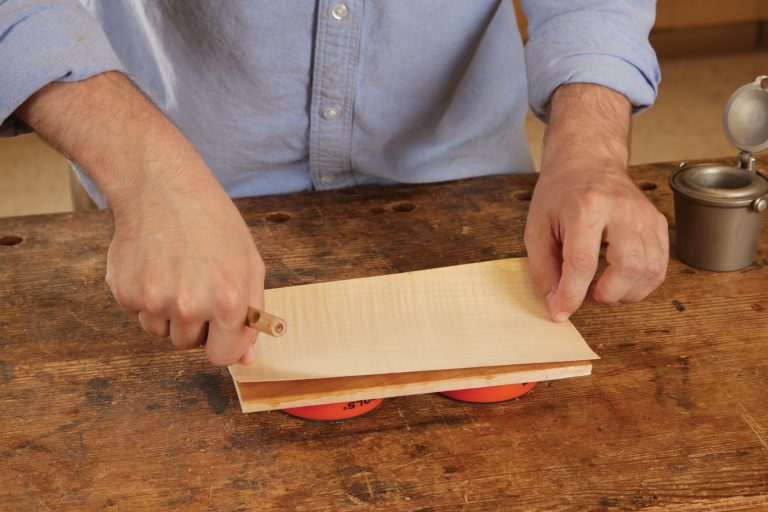 Veneered and Dovetailed Box | Popular Woodworking