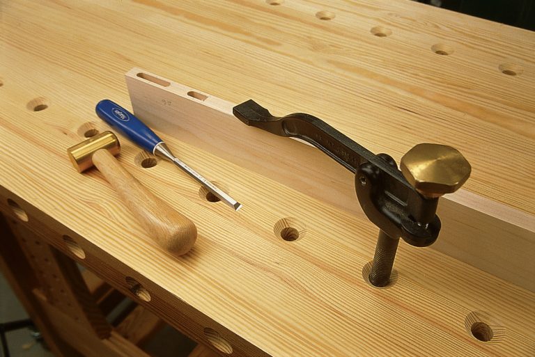 10 Workbench Upgrades | Popular Woodworking