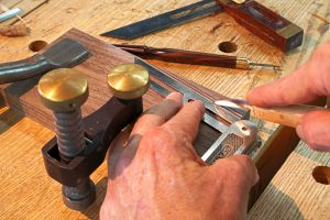 Hand Tool Woodworking Project | Popular Woodworking