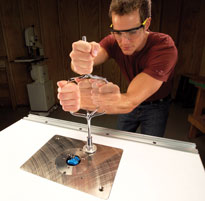 Router Lifts | Popular Woodworking