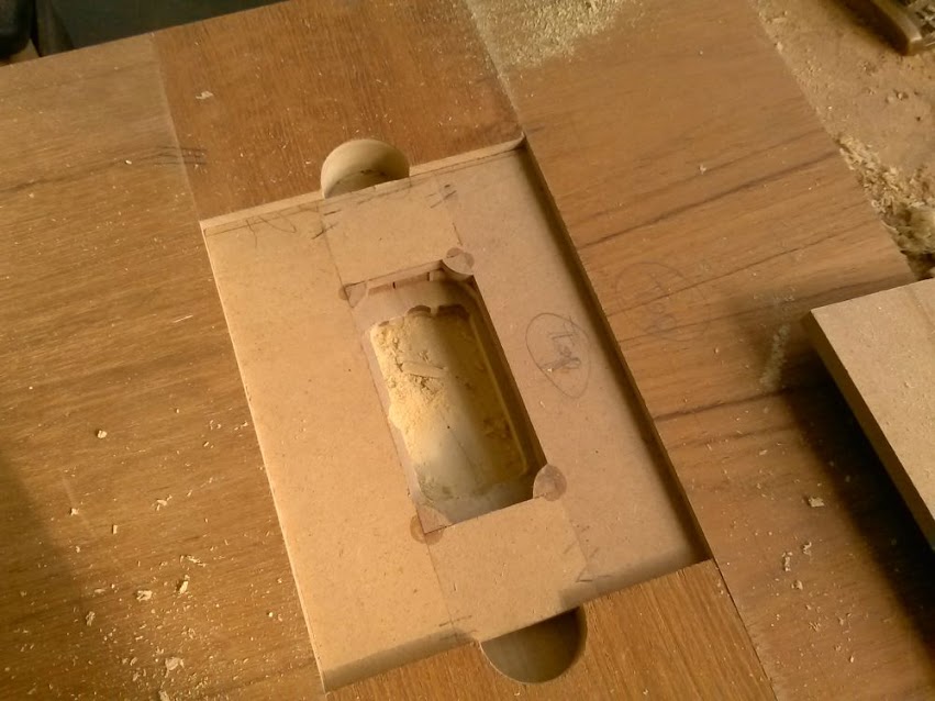 Installing Campaign chest hardware - part 2: A template for the meduim ...