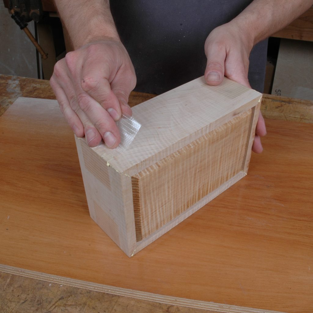 Slideshow: A Better Way to Glue Up Boxes | Popular Woodworking