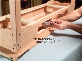 Greene and Greene Hall Table | Popular Woodworking