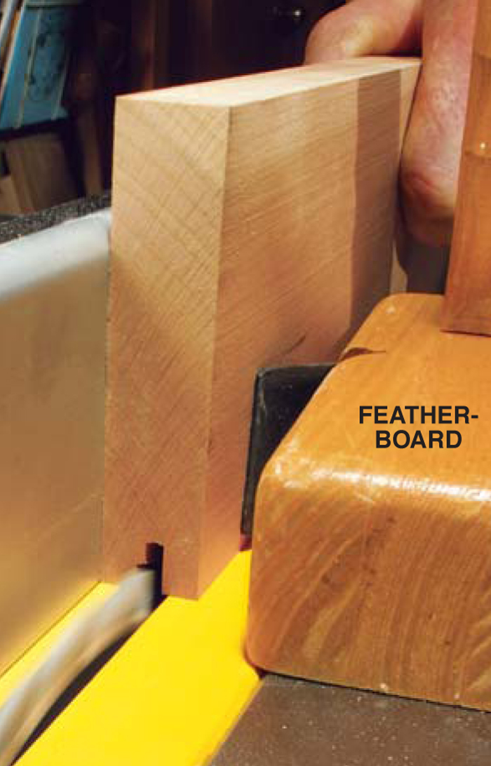 AW Extra 7/4/13 - Home Office Cabinets | Popular Woodworking