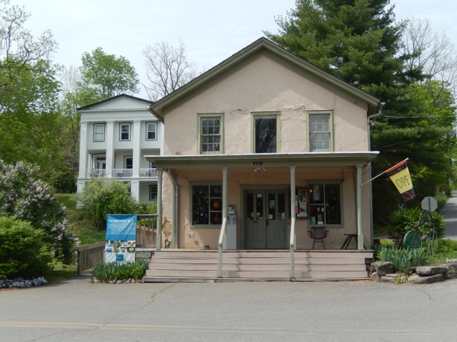 Consider Selling Your Beautiful Woodwork in a Local Crafts Store ...