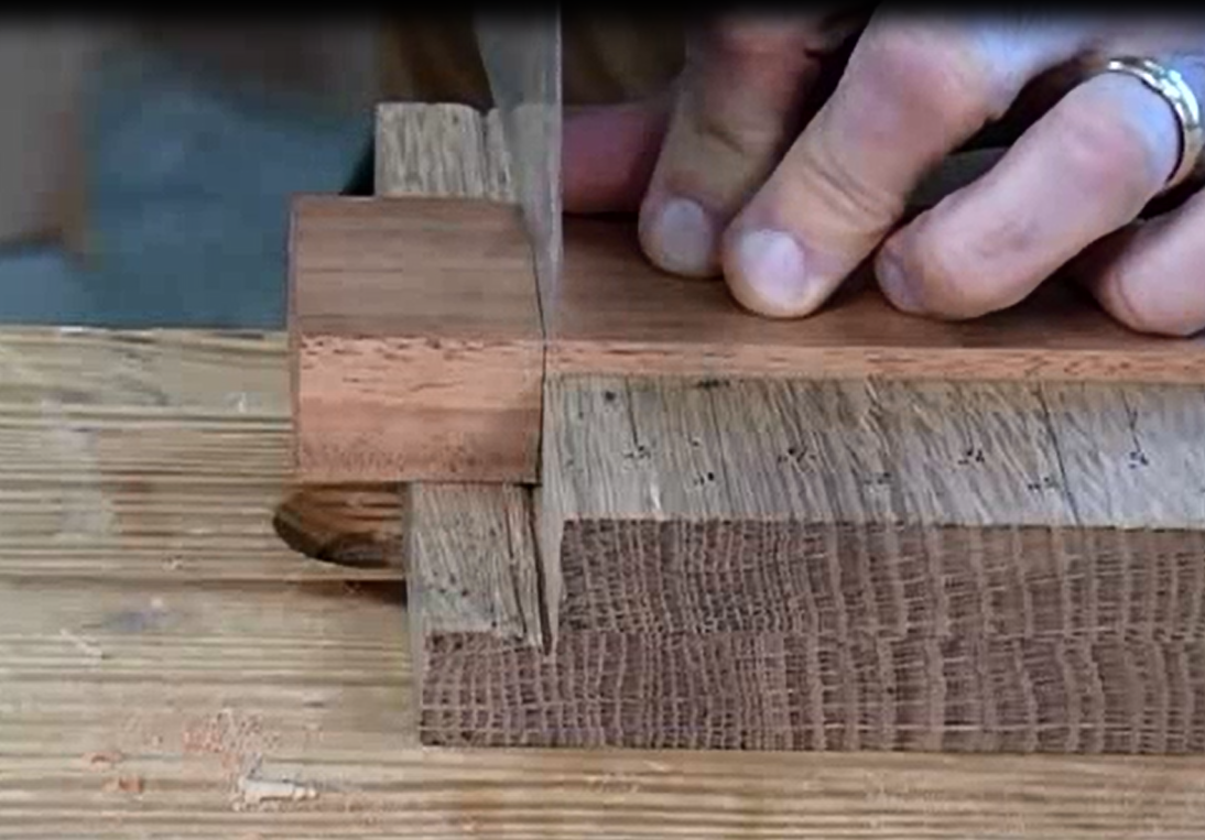 Free Video of the Month – How to Use a Bench Hook | Popular Woodworking