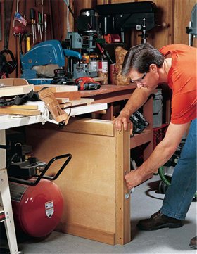 Heavy-Duty Folding Shop Table | Popular Woodworking