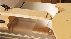 Routing a Gooseneck Molding | Popular Woodworking