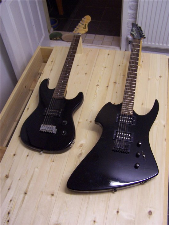 THE MAVERICK AND ENCORE ELECTRIC GUITAR. | Popular Woodworking