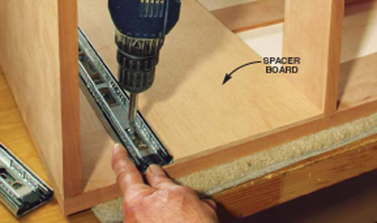 AW Extra 7/4/13 - Home Office Cabinets | Popular Woodworking